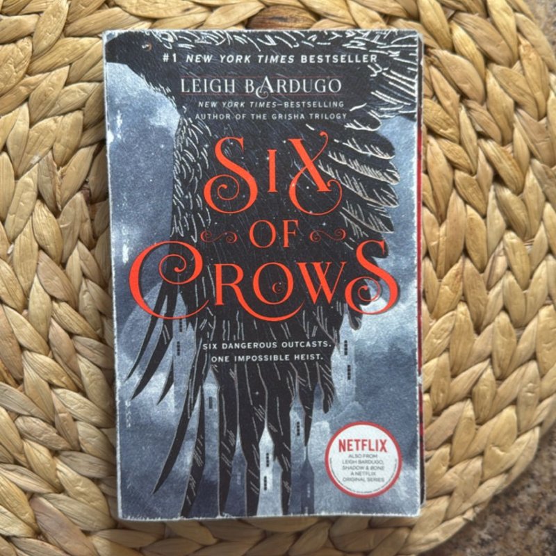 Six of Crows by Leigh Bardugo, Paperback | Pangobooks