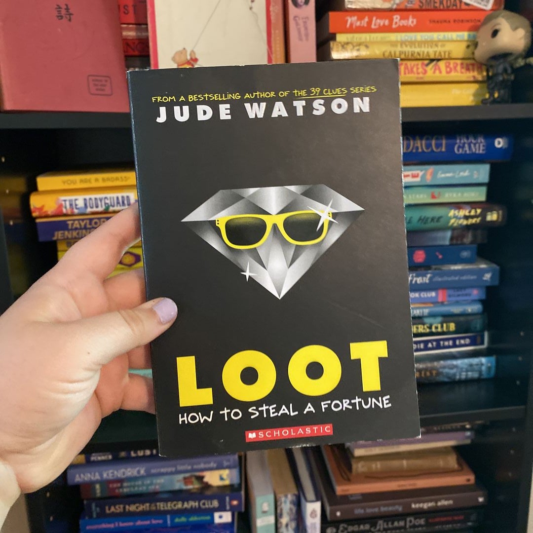 Loot by Jude Watson, Paperback | Pangobooks