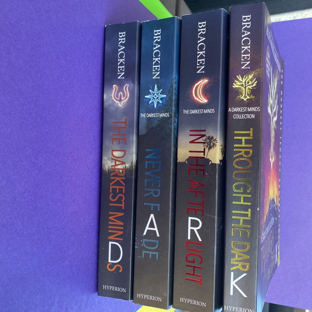 The Darkest Minds Series by Alexandra Bracken , Paperback | Pangobooks