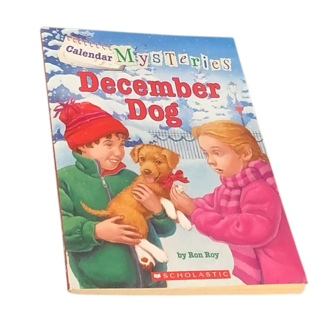 Calendar Mysteries December Dog by Ron Roy, Paperback | Pangobooks