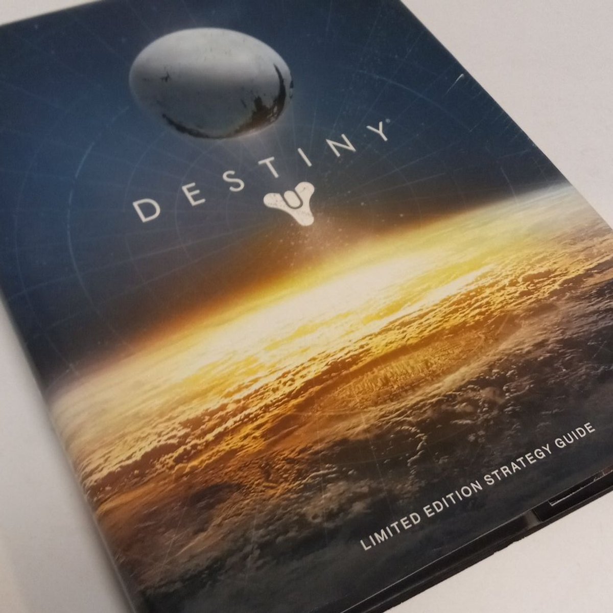 Destiny Limited Edition Strategy Guide by BradyGames Staff