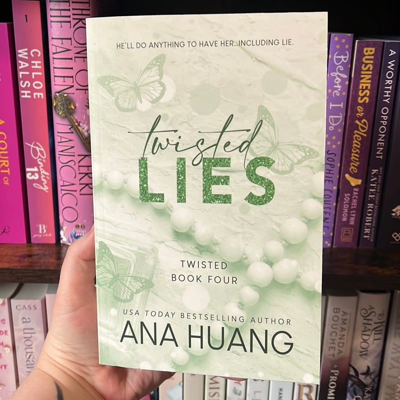 Twisted Lies by Ana Huang, Paperback | Pangobooks