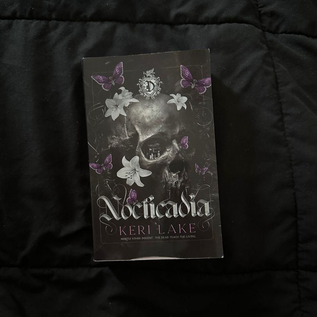 Nocticadia by Keri Lake, Paperback | Pangobooks