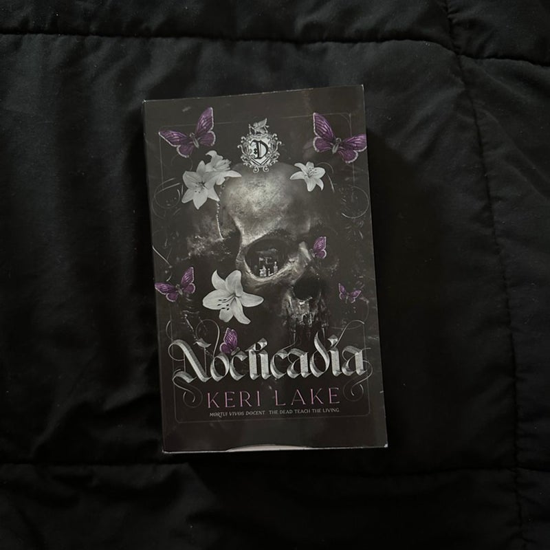 Nocticadia by Keri Lake, Paperback | Pangobooks