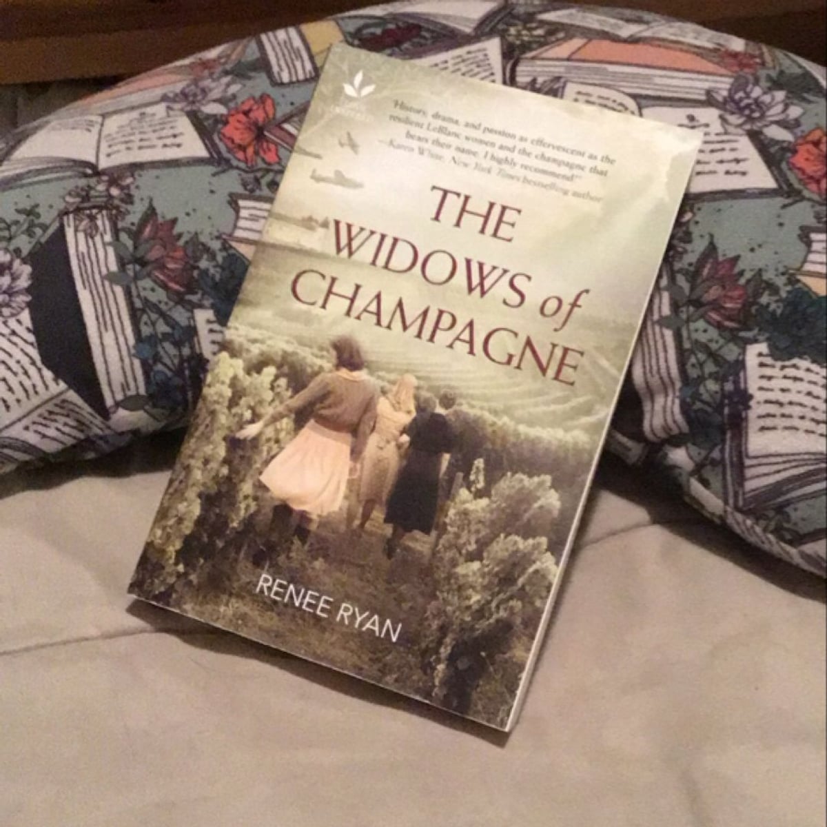 The Widows of Champagne by Renee Ryan