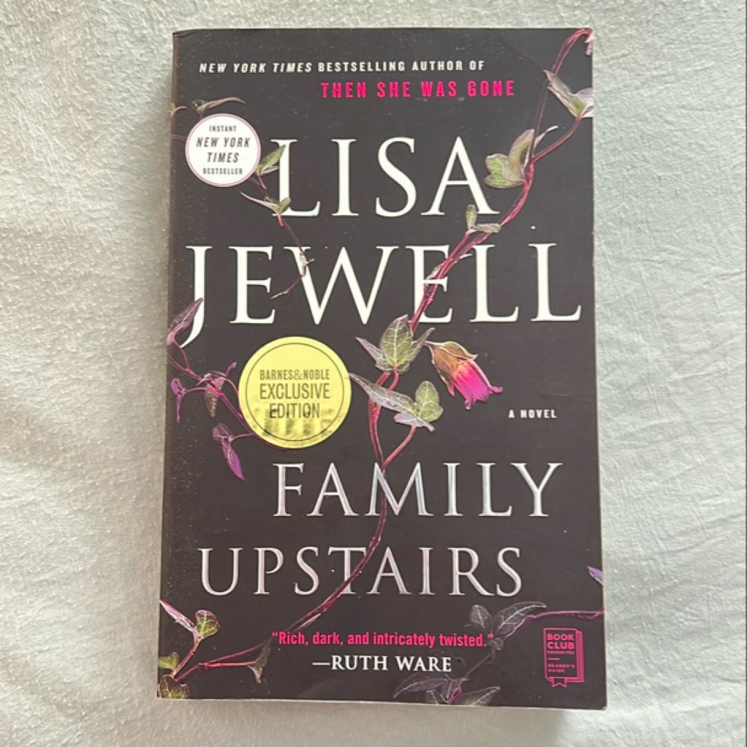 The Family Upstairs by Lisa Jewell, Paperback | Pangobooks