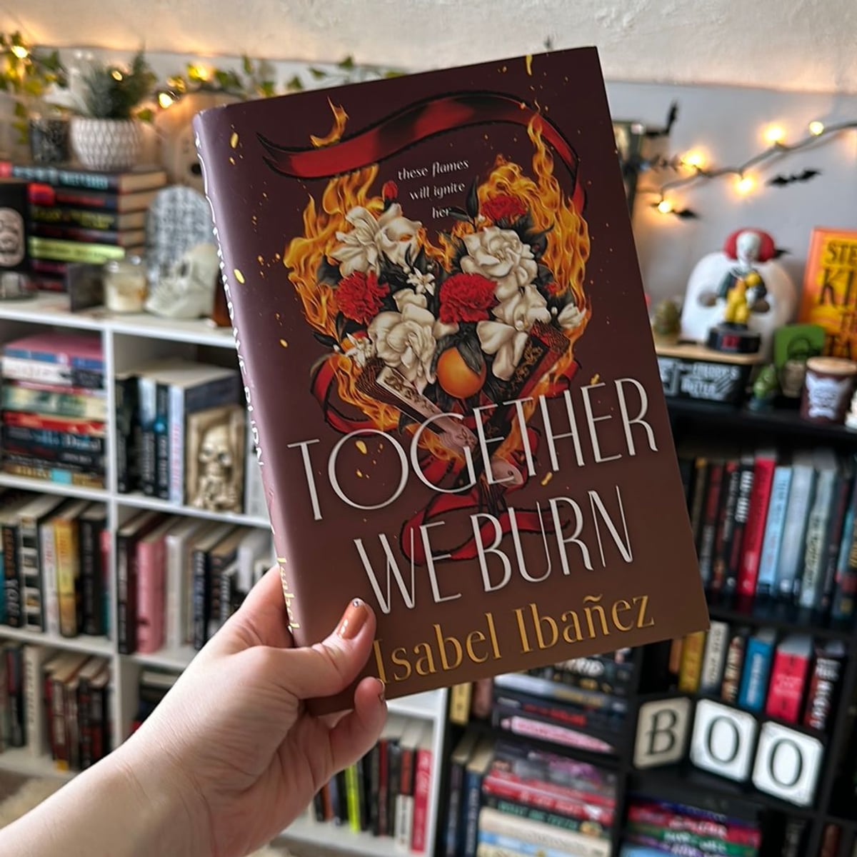 Together We Burn by Isabel Ibanez, Hardcover | Pangobooks