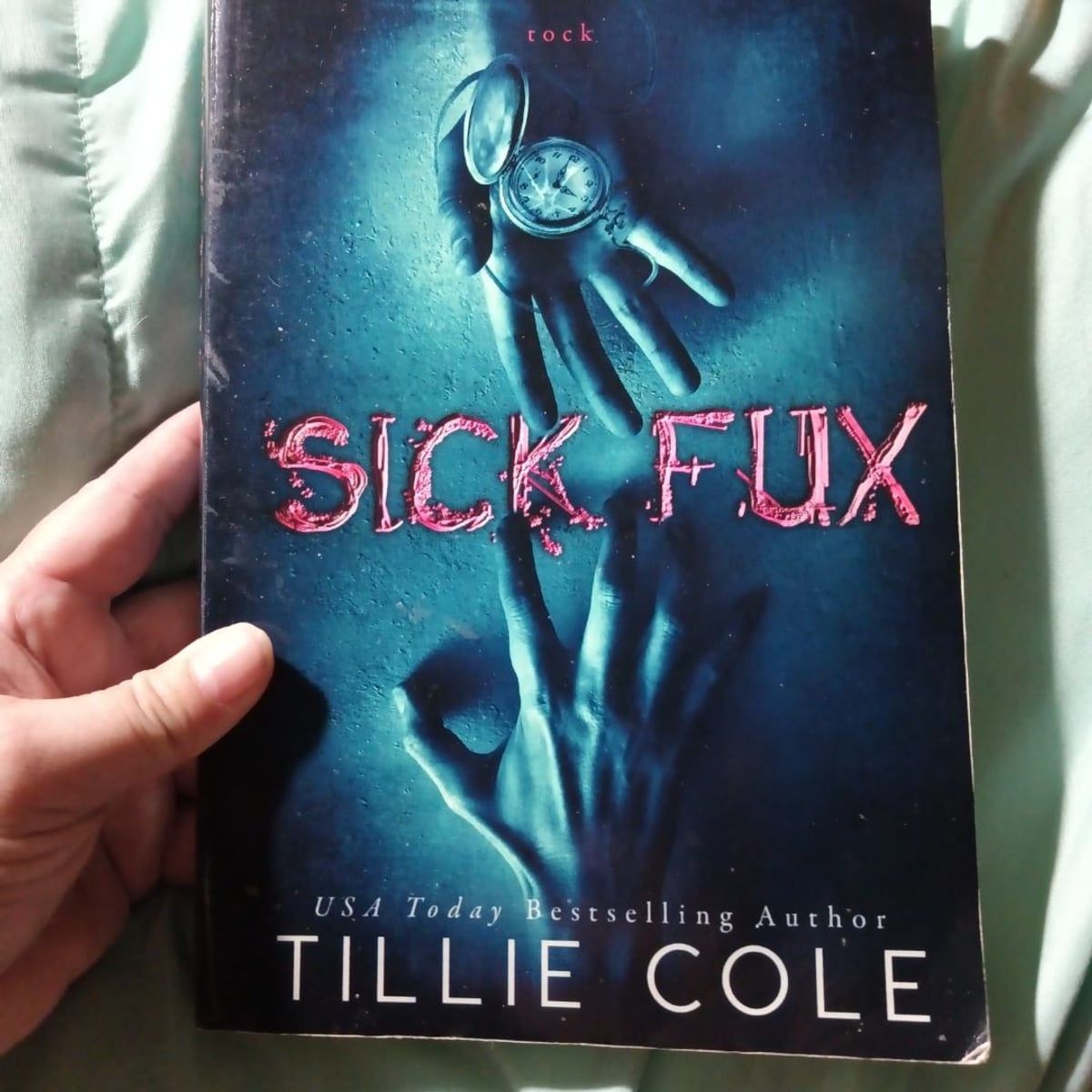 Sick Fux by Tillie Cole, Paperback | Pangobooks