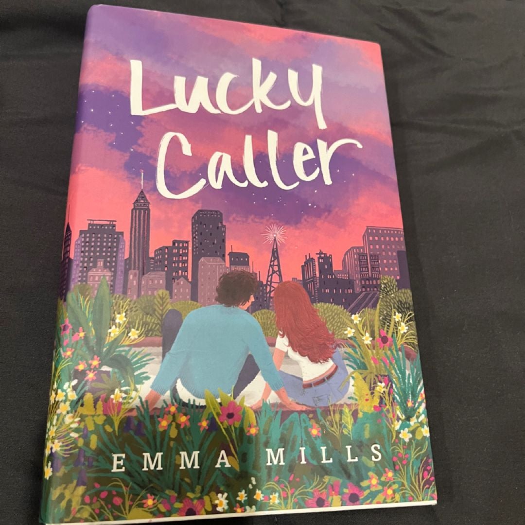 Lucky Caller by Emma Mills, Hardcover | Pangobooks
