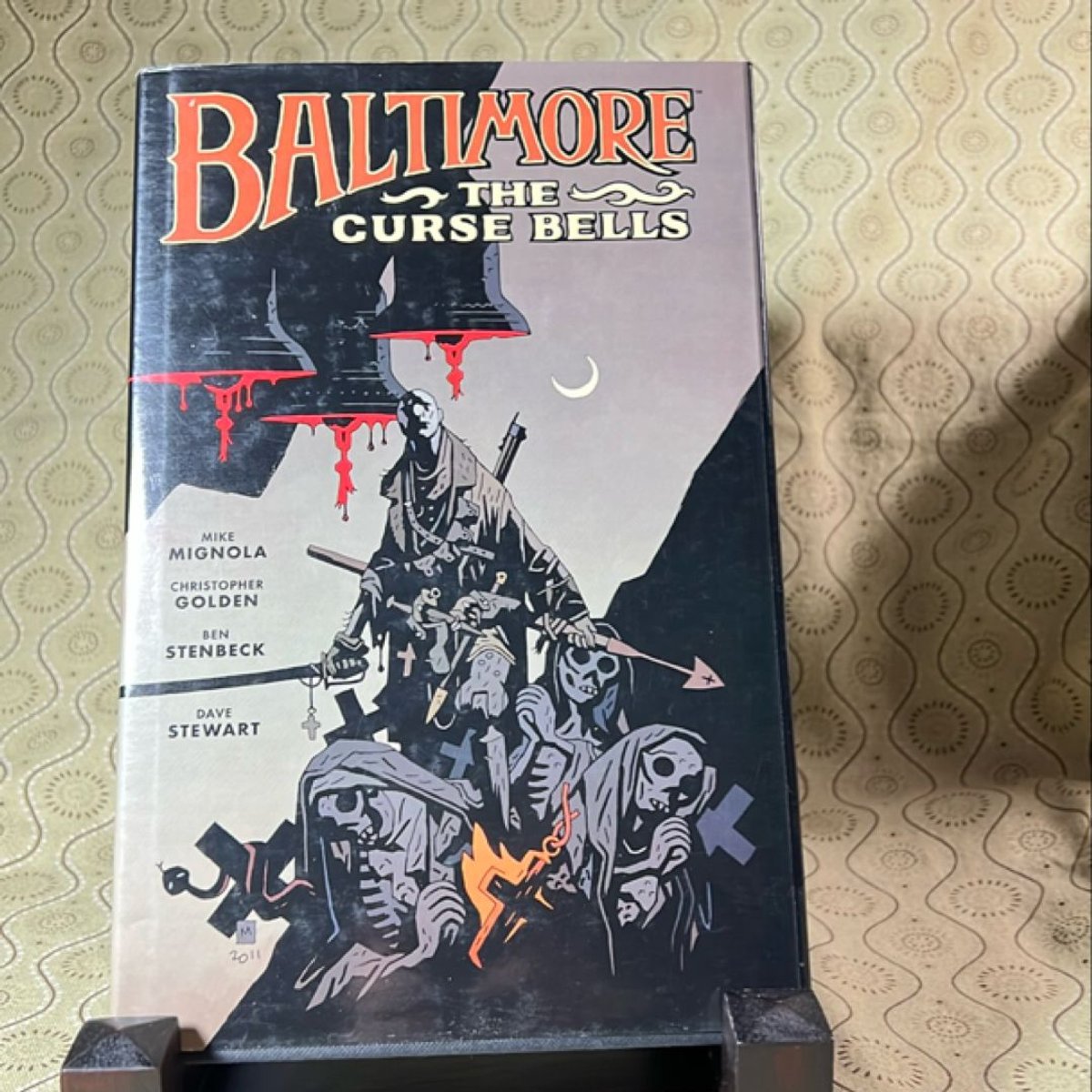 Baltimore Volume 2: the Curse Bells by Mike Mignola, Christopher Golden