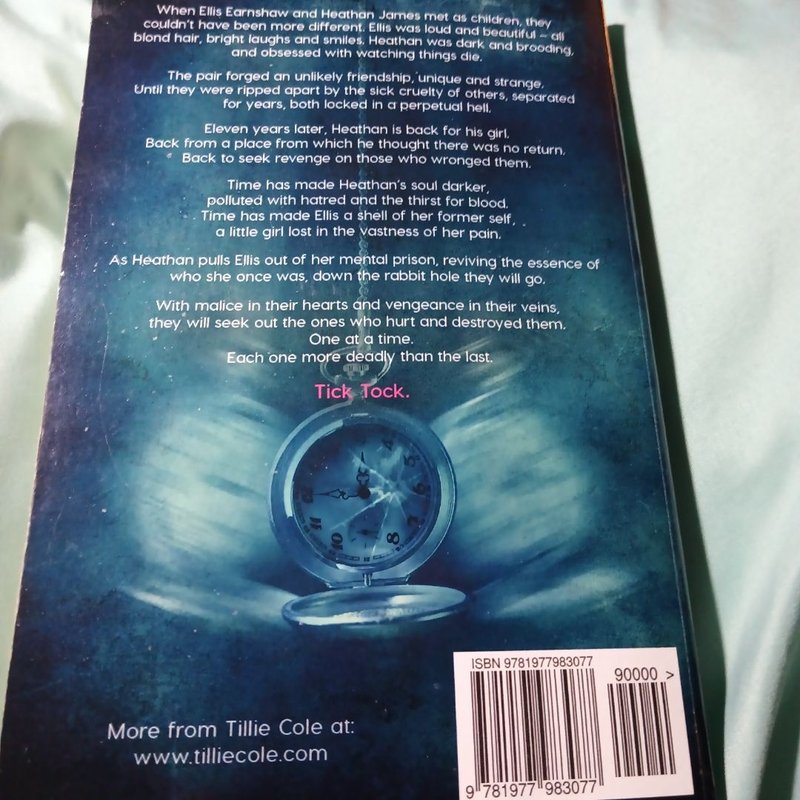 Sick Fux by Tillie Cole, Paperback | Pangobooks