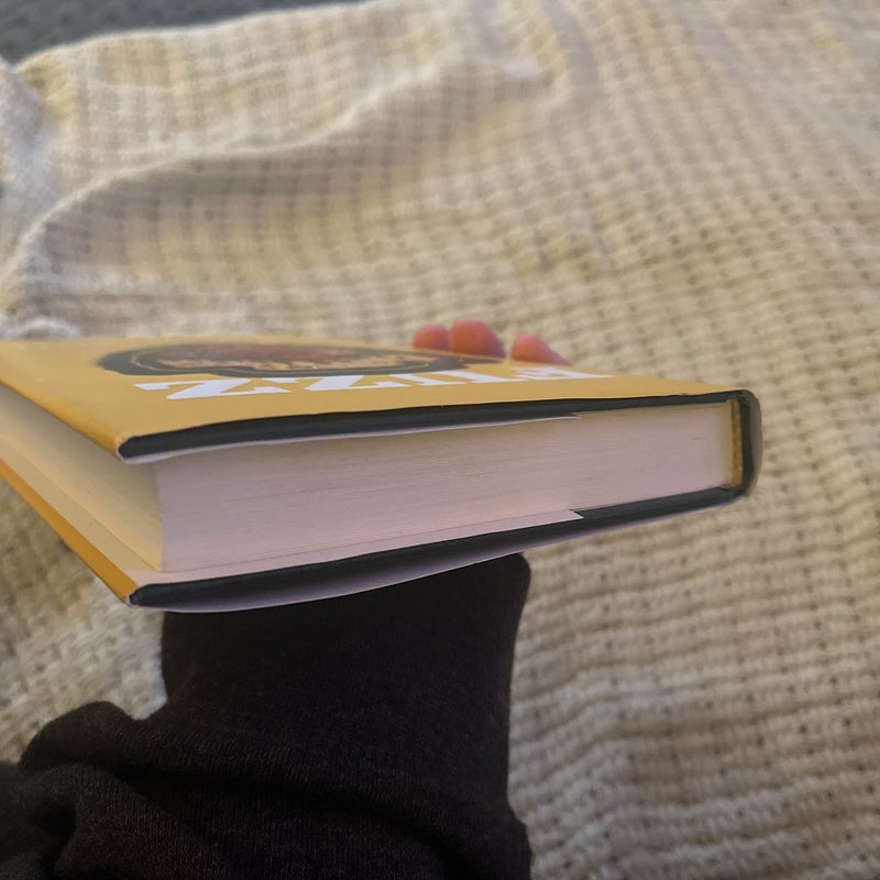 Fuzz by Mary Roach, Hardcover | Pangobooks