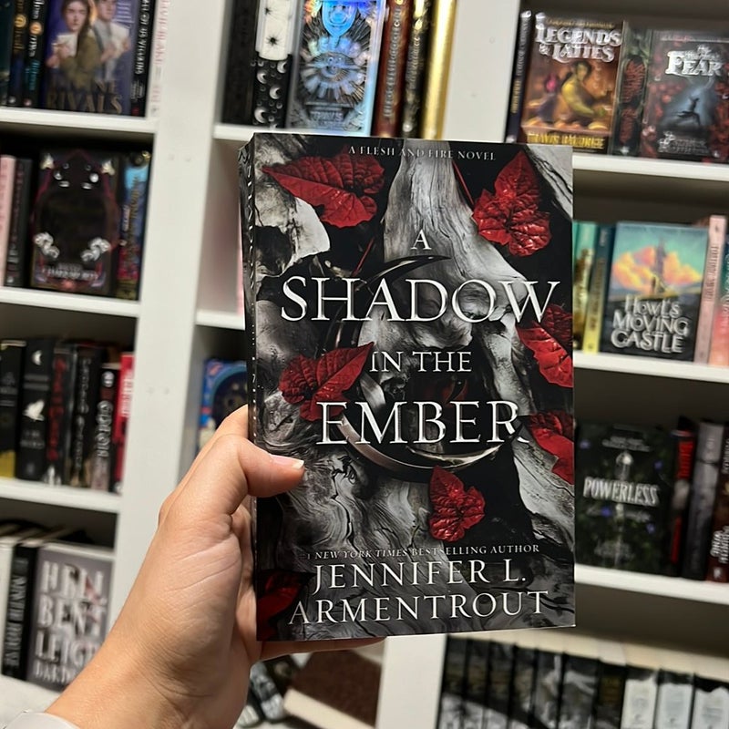 A Shadow in the Ember by Jennifer L. Armentrout
