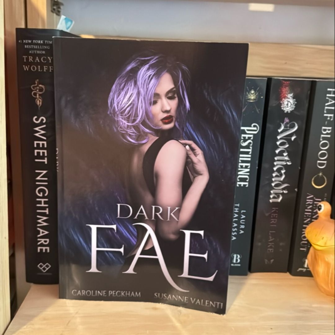 Dark Fae by Caroline Peckham; Susanne Valenti, Paperback | Pangobooks