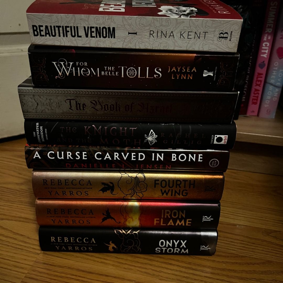 Beautiful venom by Rina kent, Paperback | Pangobooks