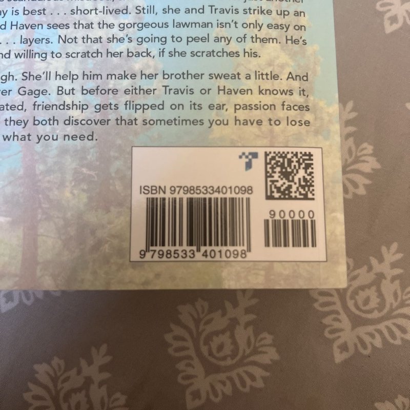 Travis by Mia Sheridan, Paperback | Pangobooks