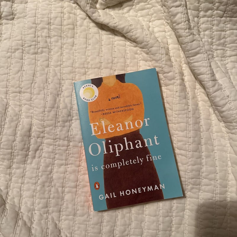 Eleanor Oliphant is Completely Fine by Gail Honeyman, Paperback ...