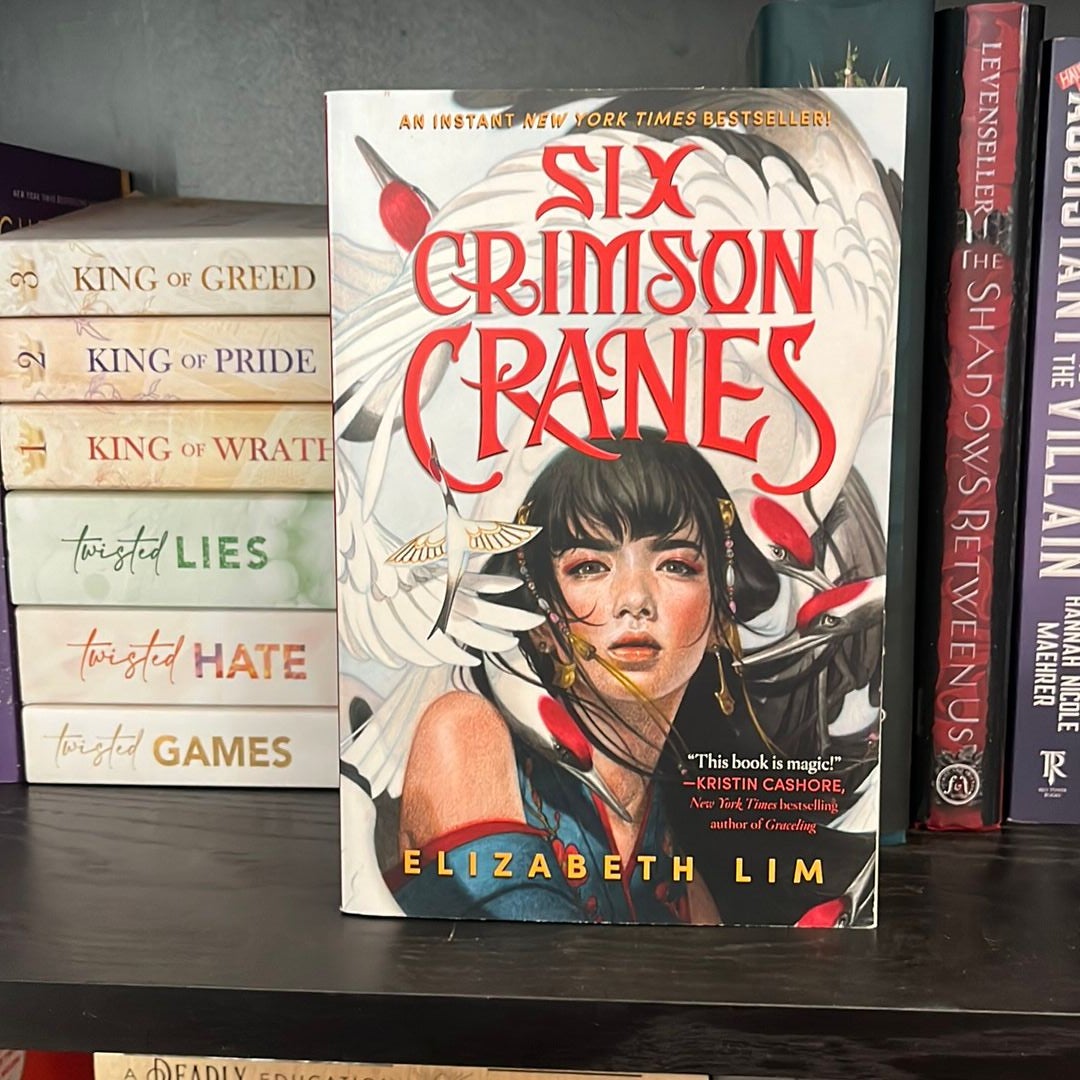 Six Crimson Cranes by Elizabeth Lim, Paperback | Pangobooks