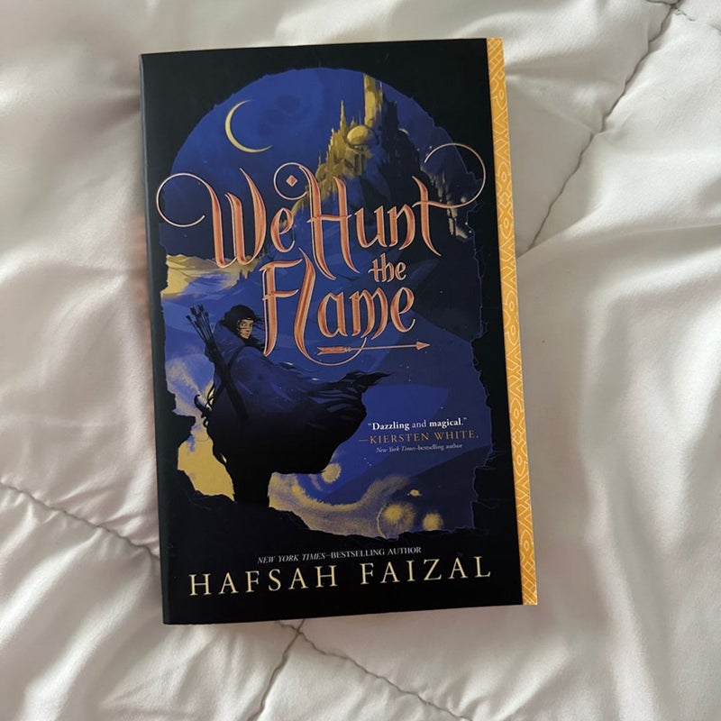 We Hunt the Flame by Hafsah Faizal, Paperback | Pangobooks