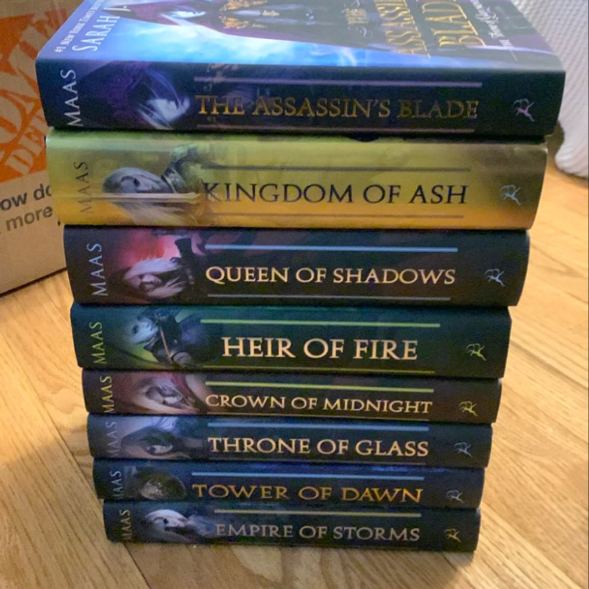 Throne of Glass Hardcover Box Set (Throne of Glass) by Sarah J. Maas
