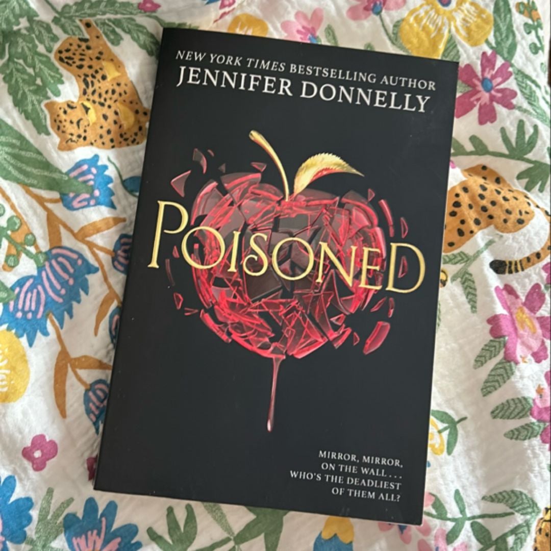 Poisoned by Jennifer Donnelly , Paperback | Pangobooks