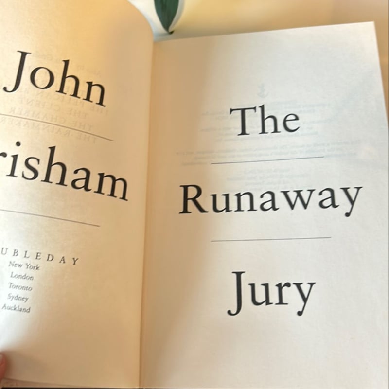 The Runaway Jury by John Grisham, Hardcover | Pangobooks