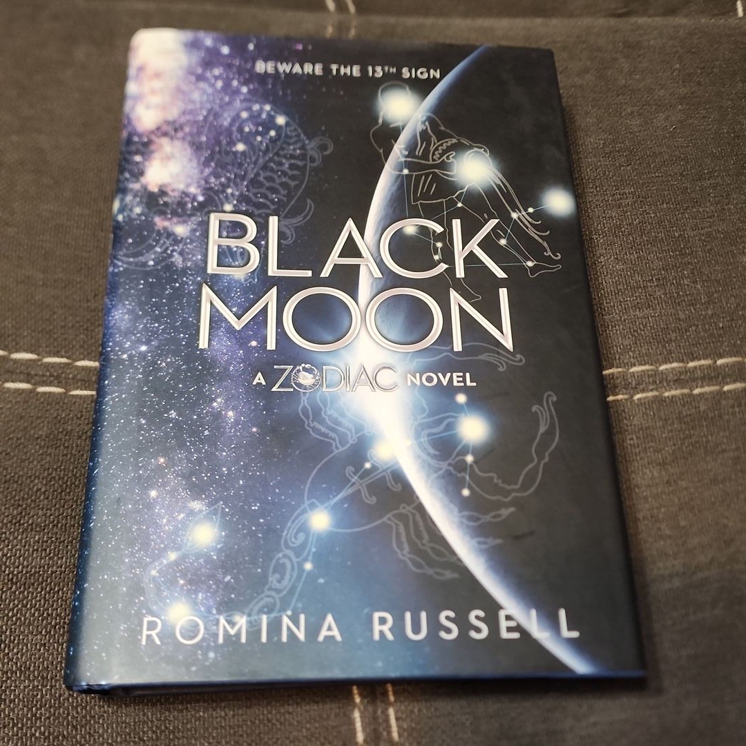 Black Moon by Nikki Loftin