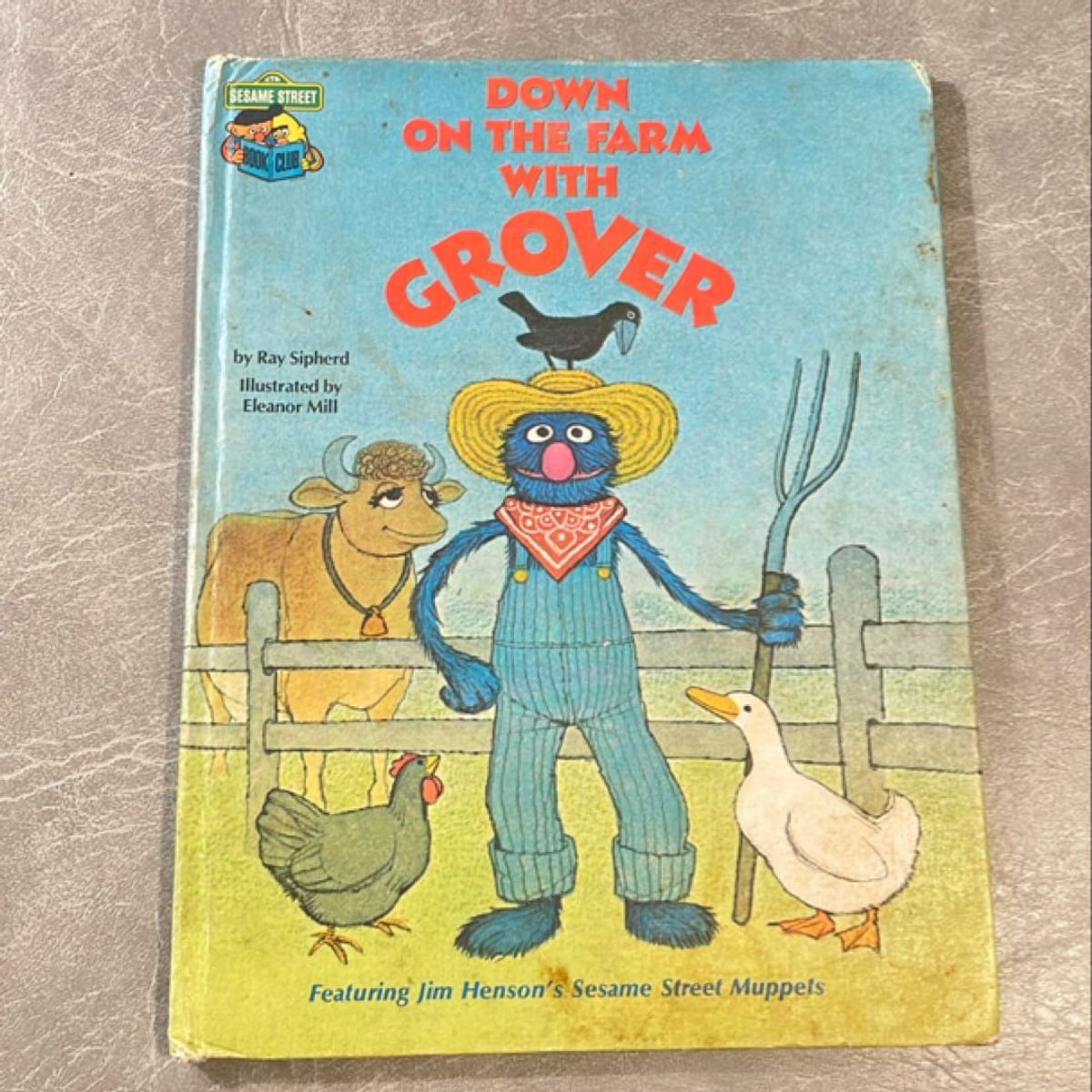 Down on the Farm with Grover, Featuring Jim Henson's Sesame Street ...