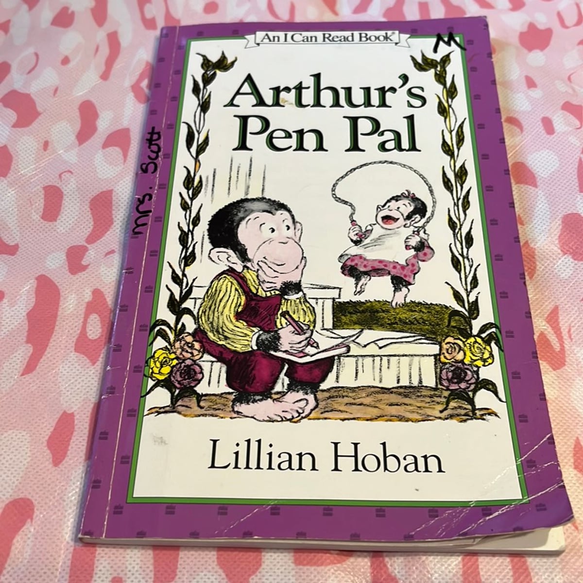 Arthur's Pen Pal by Lillian Hoban