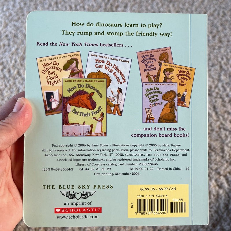 How Do Dinosaurs Play with Their Friends?