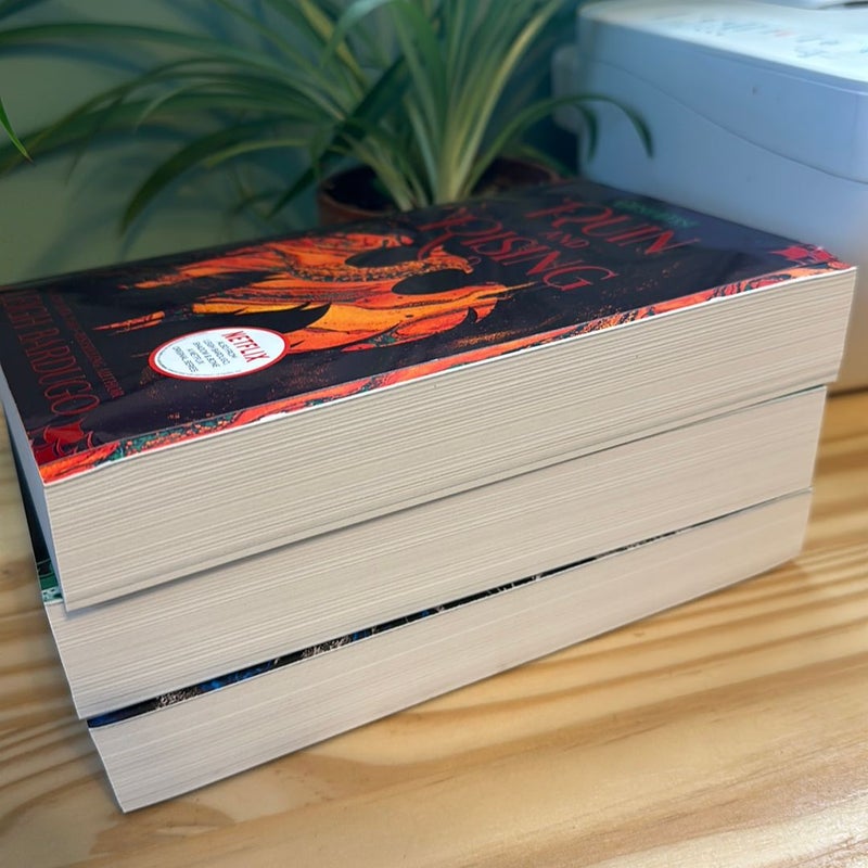 The Shadow and Bone Trilogy Boxed Set by Leigh Bardugo, Paperback | Pangobooks