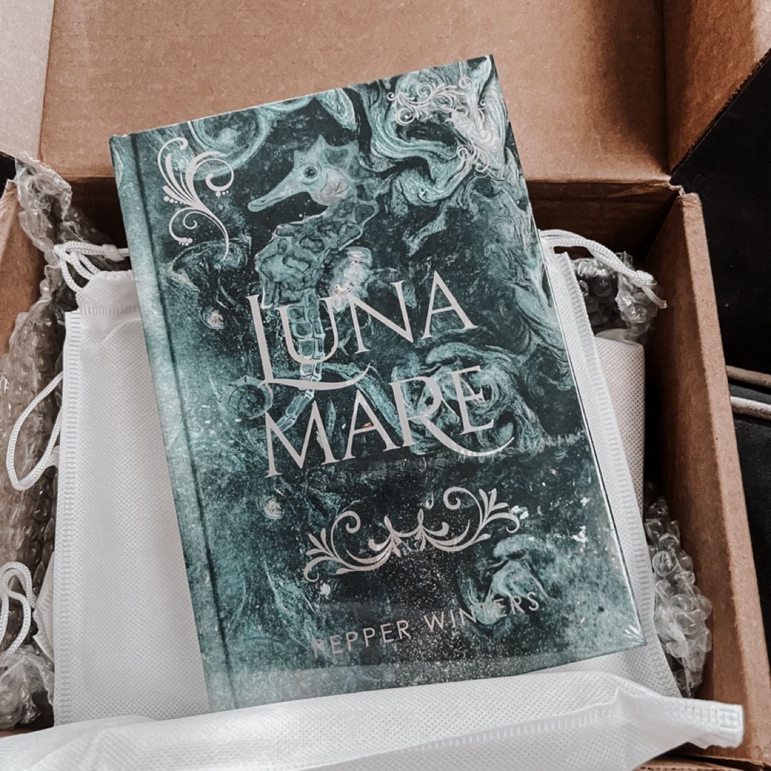 Luna Marie & Cor Amare by Pepper Winters , Hardcover | Pangobooks
