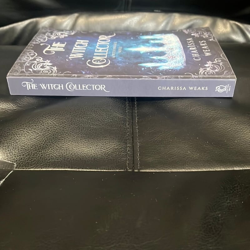 The Witch Collector by Charissa Weaks, Paperback | Pangobooks