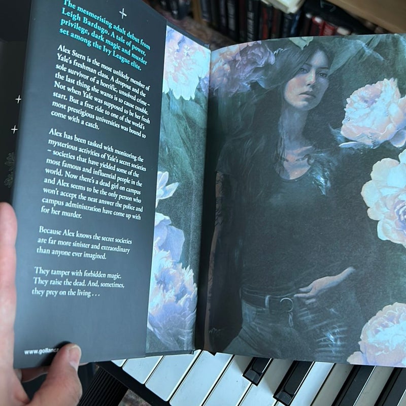 Ninth House // Hell Bent ILLUMICRATE by Leigh Bardugo, Hardcover ...
