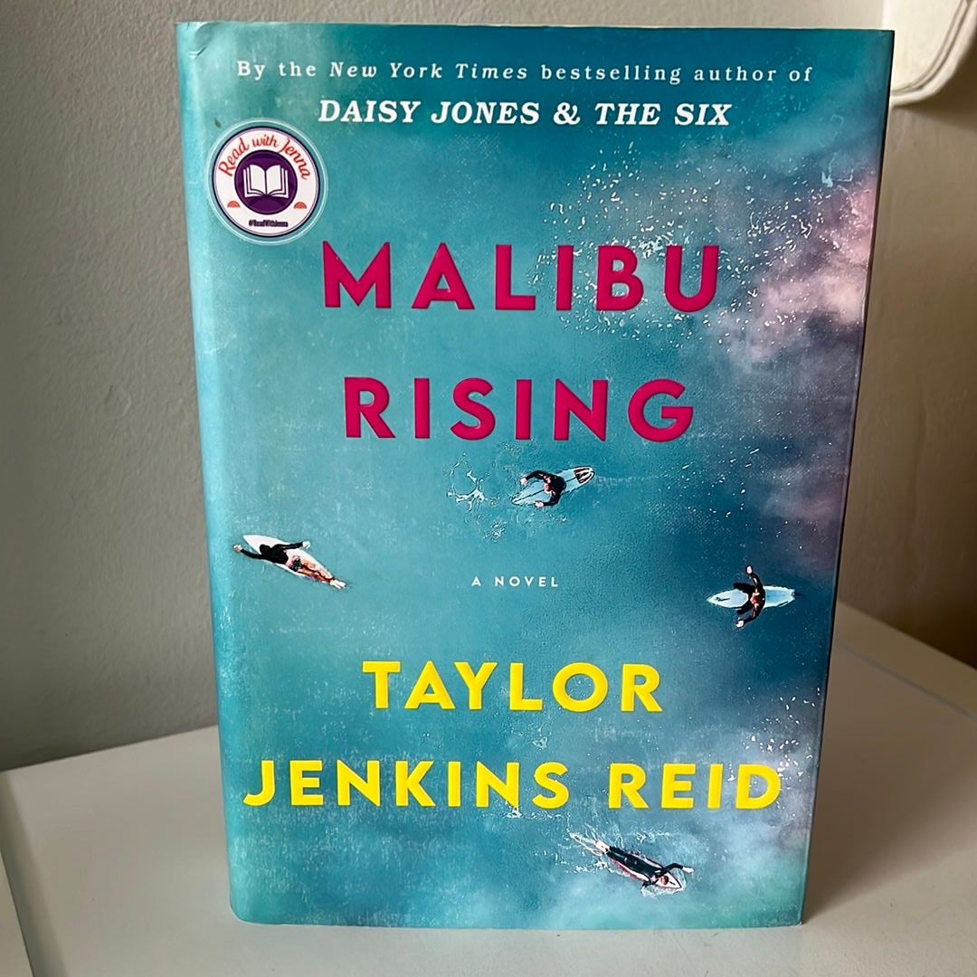 Malibu Rising by Taylor Jenkins Reid, Hardcover | Pangobooks
