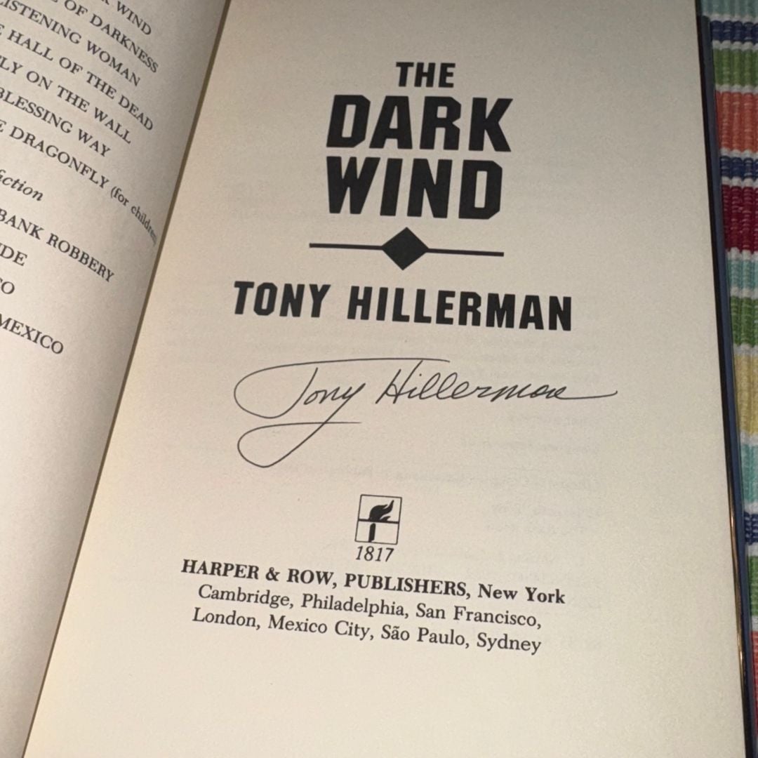 THE DARK WIND SIGNED by TONY HILLERMAN, Hardcover | Pangobooks