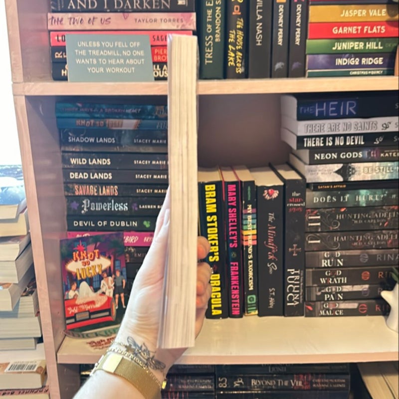 Blissful Hook by Hannah Cowan, Paperback | Pangobooks