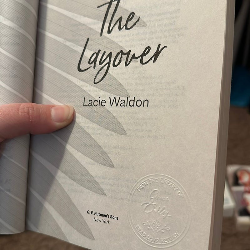 The Layover by Lacie Waldon, Paperback | Pangobooks