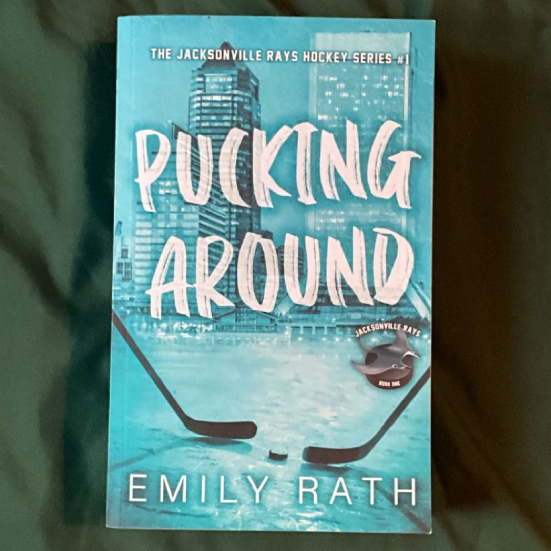 Pucking Around by Emily Rath, Paperback | Pangobooks