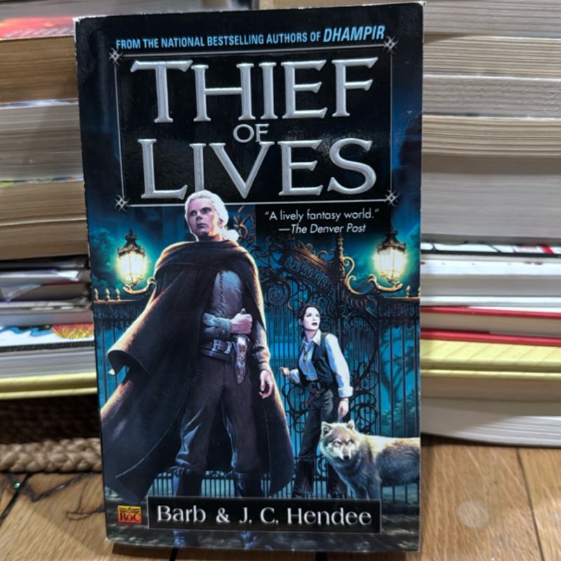 Thief of Lives by Barb Hendee; J. C. Hendee, Paperback | Pangobooks