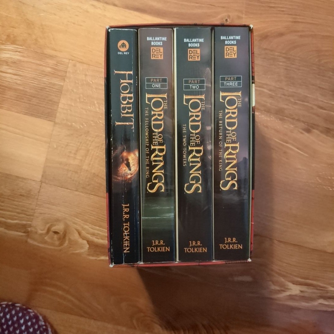 J. R. R. Tolkien 4-Book Boxed Set: the Hobbit and the Lord of the Rings ...