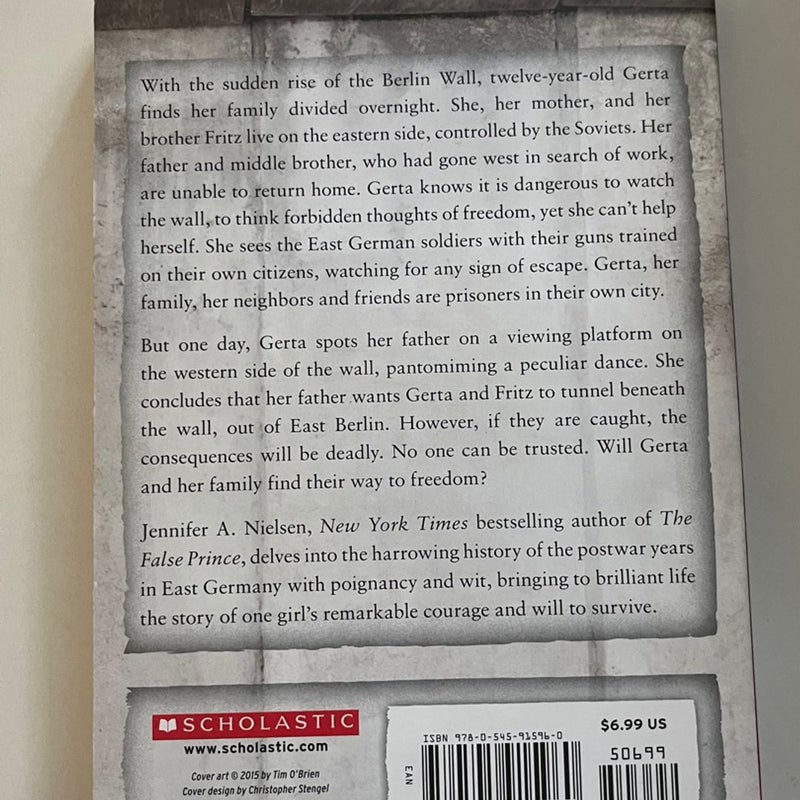 A Night Divided by Jennifer A. Nielsen, Paperback | Pangobooks