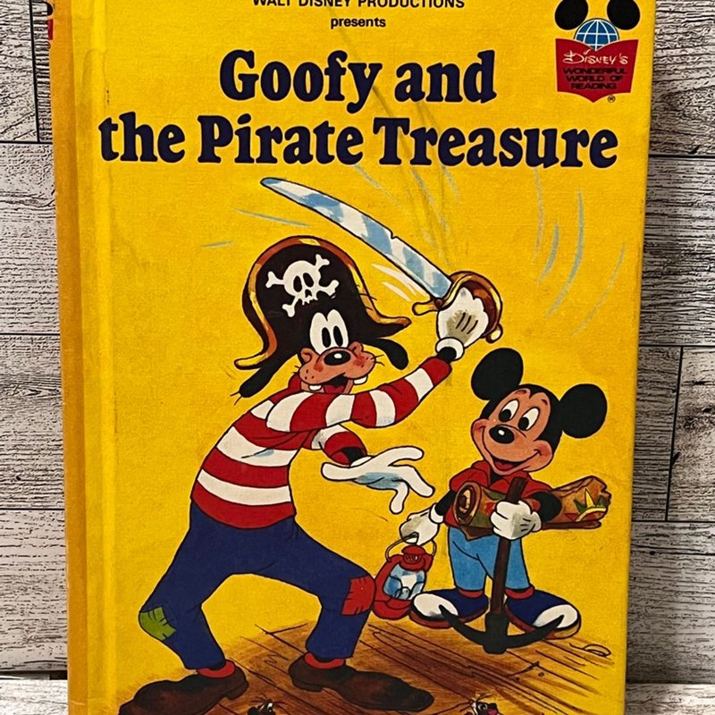 Goofy and Pirate Treasure by Disney Book Club Staff
