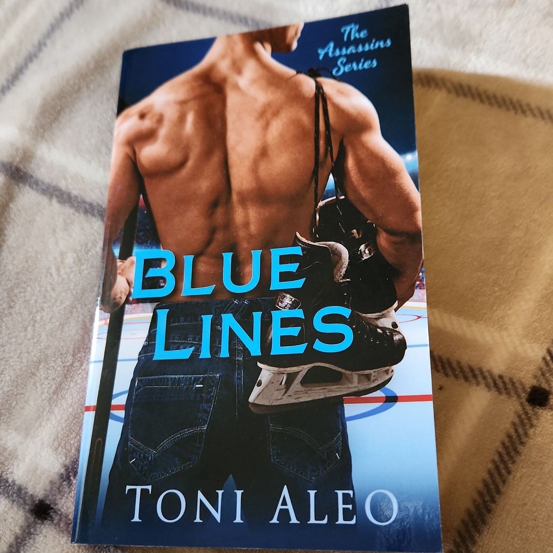 Blue Lines by Toni Aleo, Paperback | Pangobooks