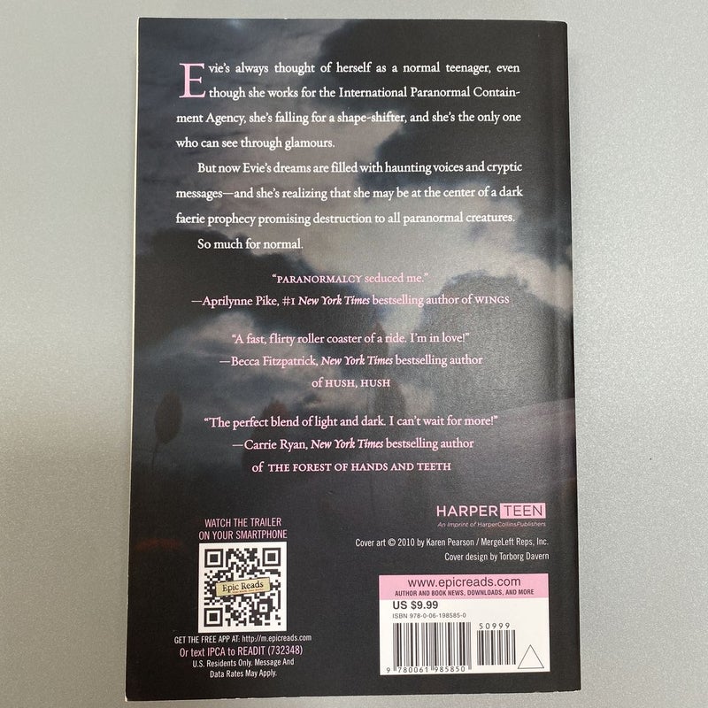 Paranormalcy by Kiersten White, Paperback | Pangobooks