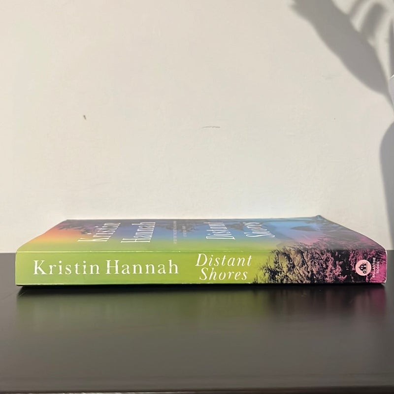 Distant Shores by Kristin Hannah, Paperback | Pangobooks