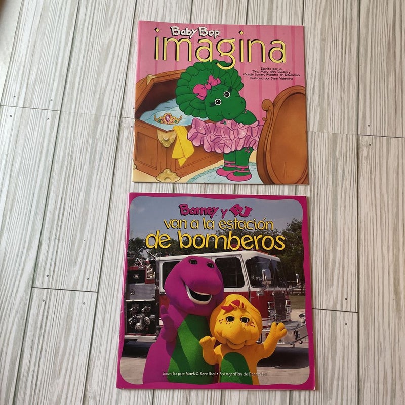 Barney - 2 Spanish Barney books by Mark Bernthal, Paperback | Pangobooks