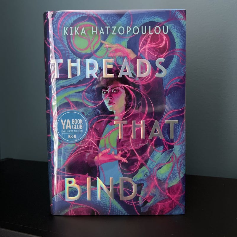 Threads That Bind by Kika Hatzopoulou, Hardcover | Pangobooks